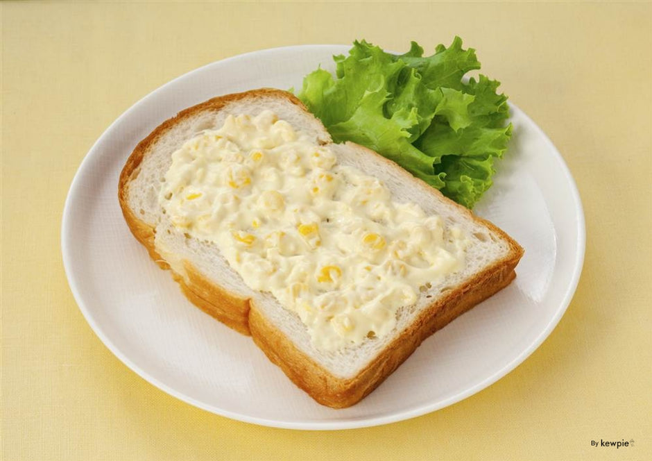 Feliță de pâine cu porumb și maioneză – Gustare japoneză ușor de ...